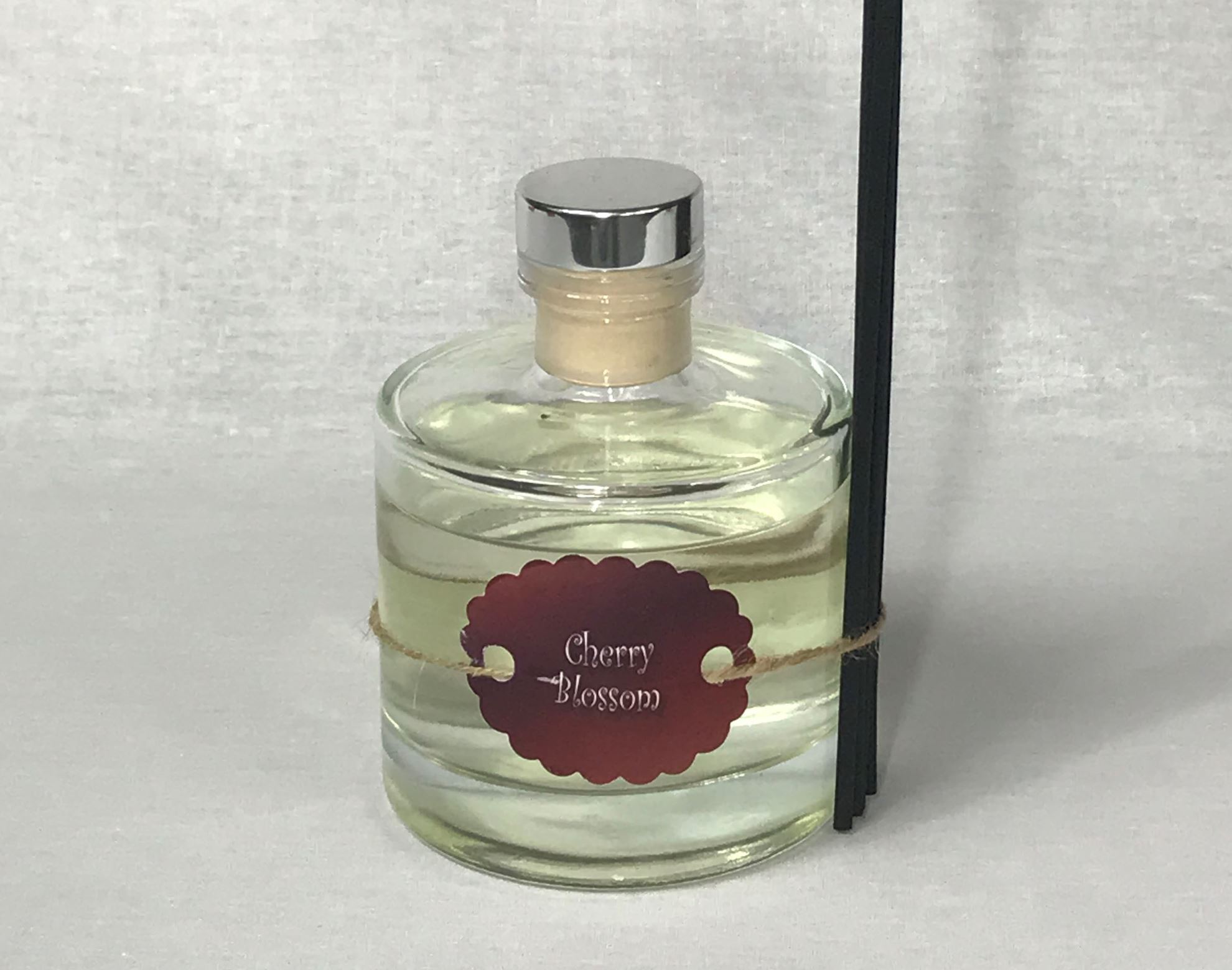 Flamin Scents. CHERRY BLOSSOM REED DIFFUSER